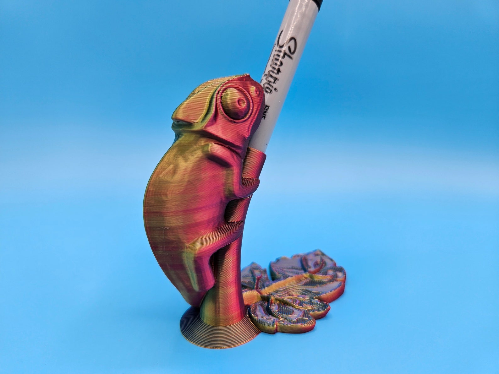Chameleon Pen Holder Desk Pen Holder / Desk Organizer / Animal Desk ...