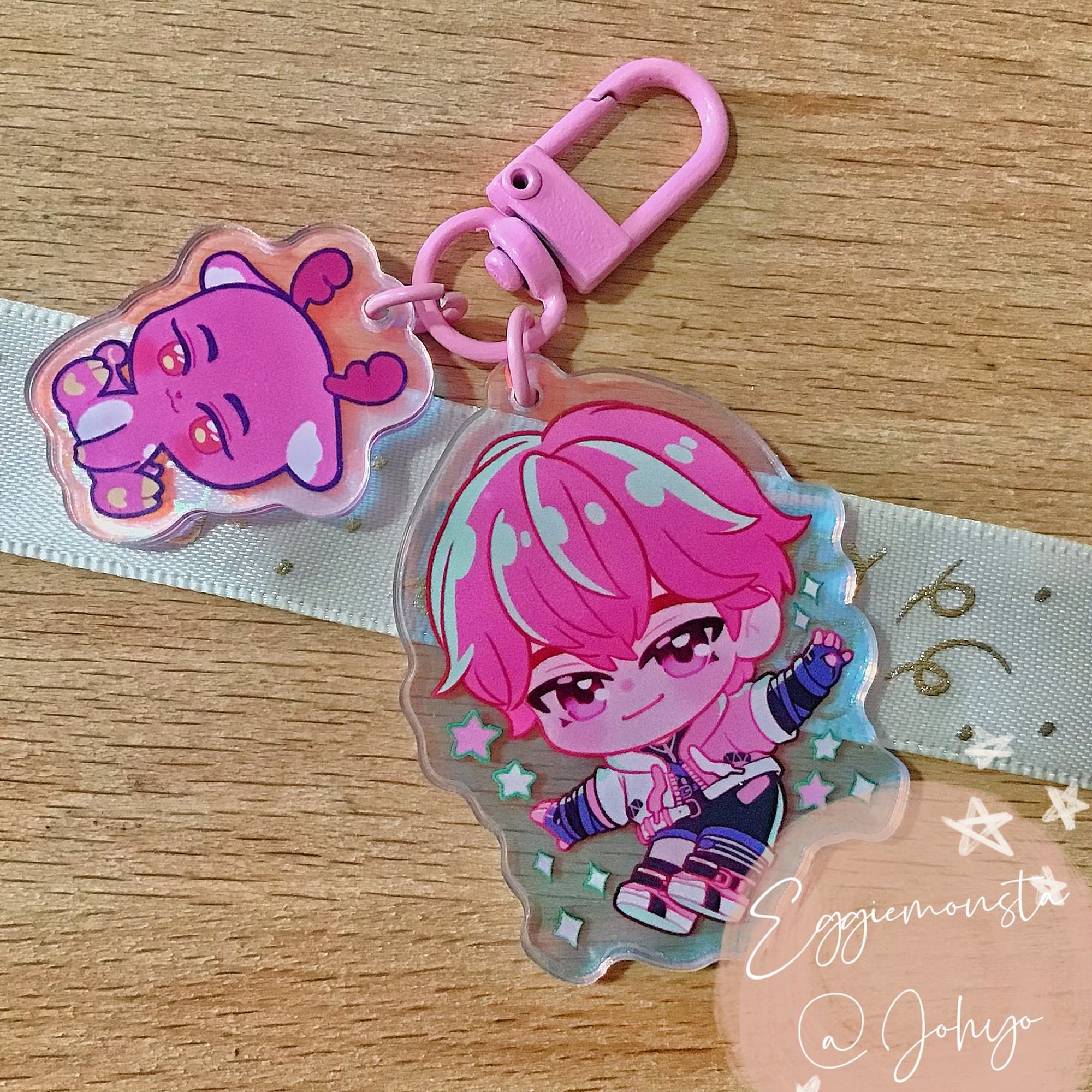 PLAVE Iridescent Keychain Pixel World by Johyo - Etsy