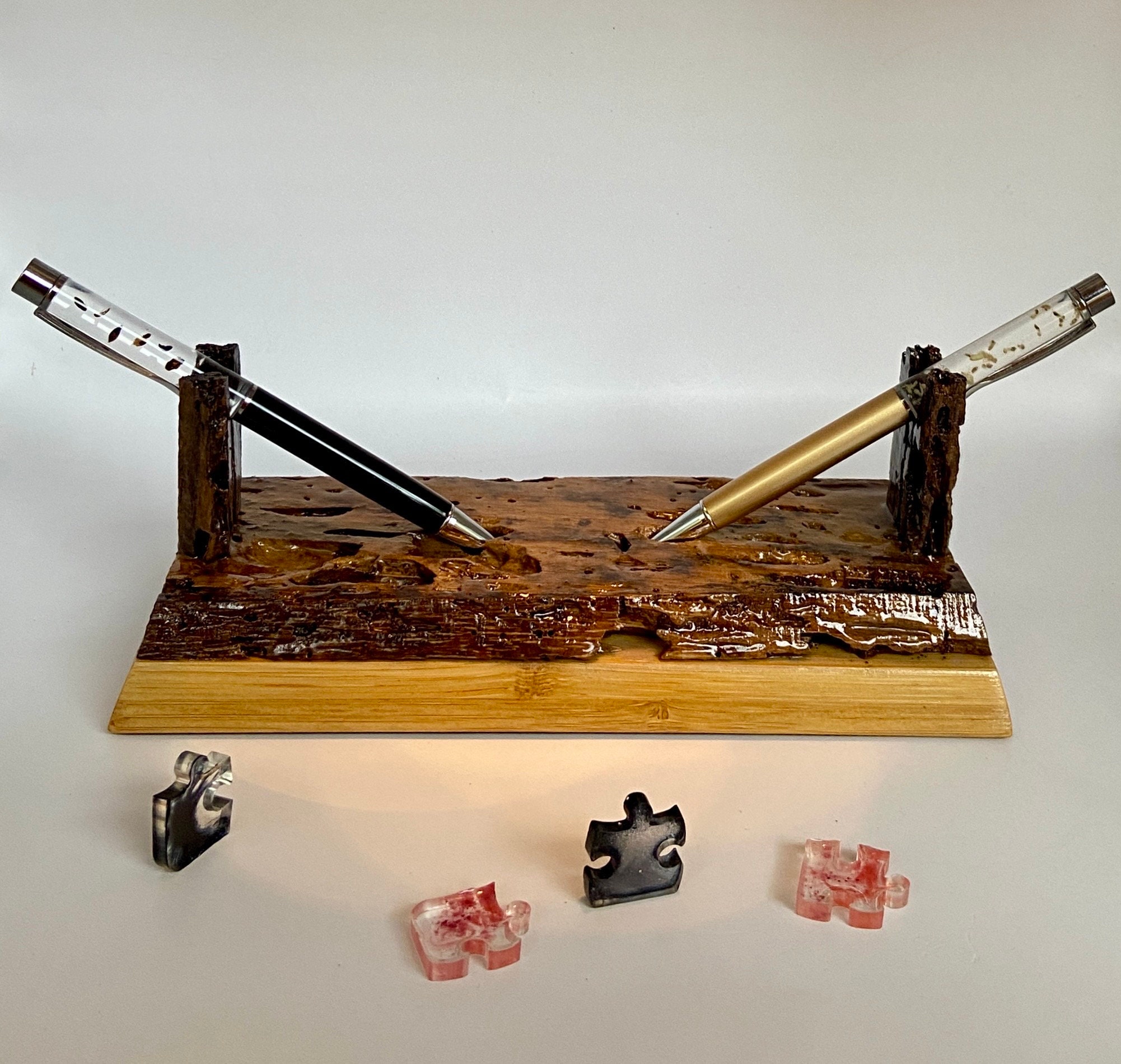 Termite Wood Desk Display With Set of 2 Suspended Insect Pens 1 Bed Bug ...