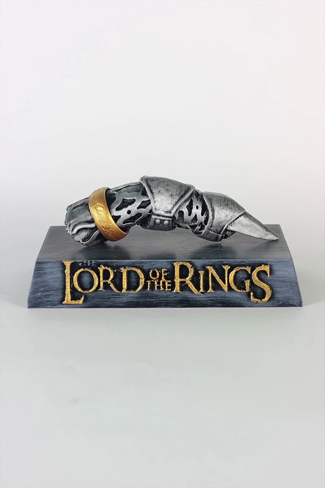 The Lord of the Rings Sauron Ring Statue, Sauron Ring Figure, Middle ...