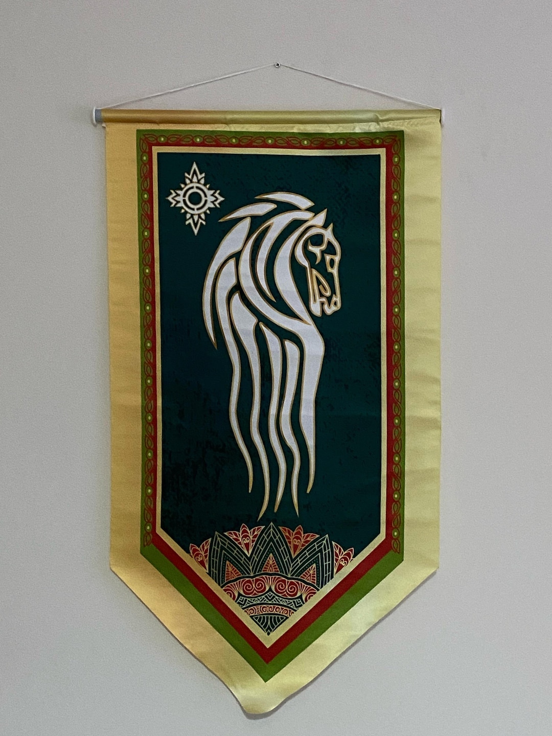 Lord of the Rings Rohan Tapestry, Middle Earth Rohan Flag, Rohan Banner ...