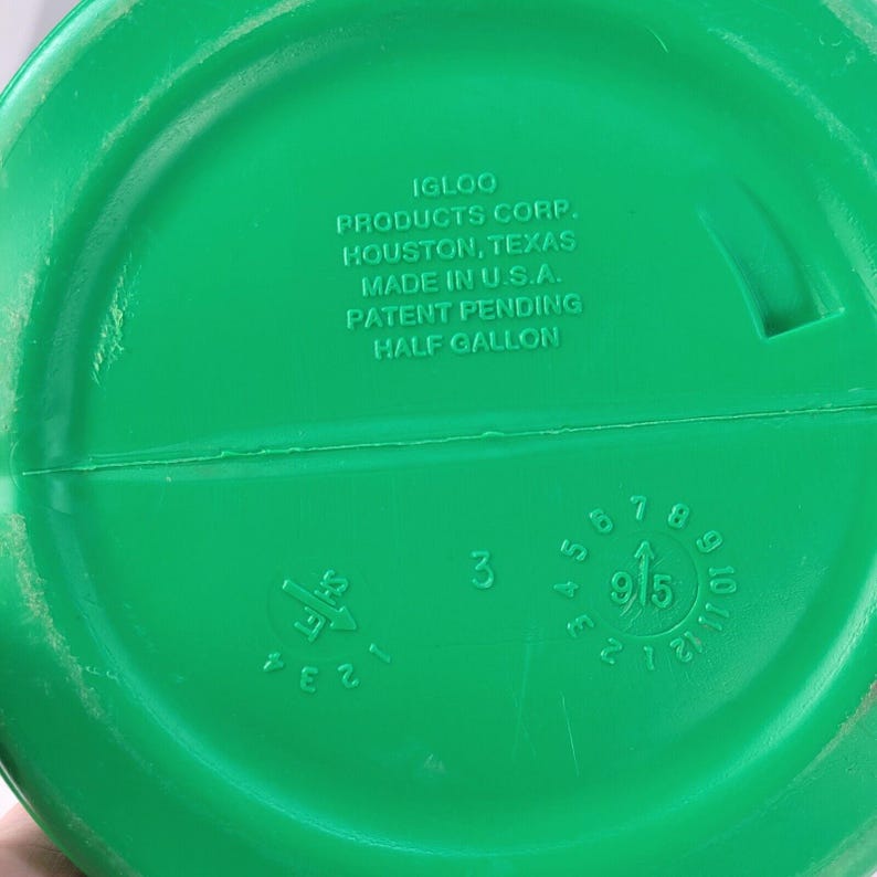 Igloo Pioneer Seed Corn Green Water Drink Jug Cooler 1/2 Gallon With ...