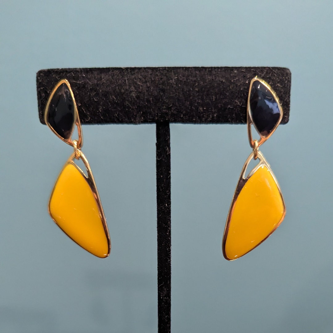 Geometric Triangles Black and Yellow - Etsy