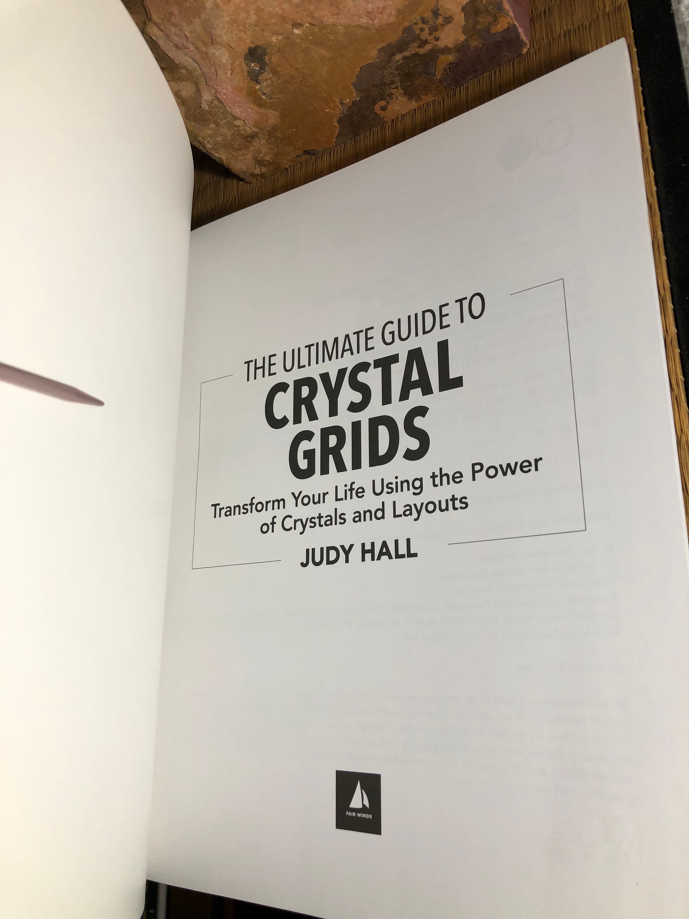 The Ultimate Guide to Crystal Grids: Transform Your Life Using the ...