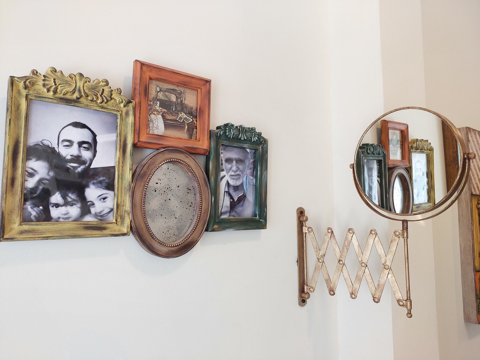 Brass Aging Painted 5X Zoom Accordion Mirror, Makeup Mirror, Two Sided ...