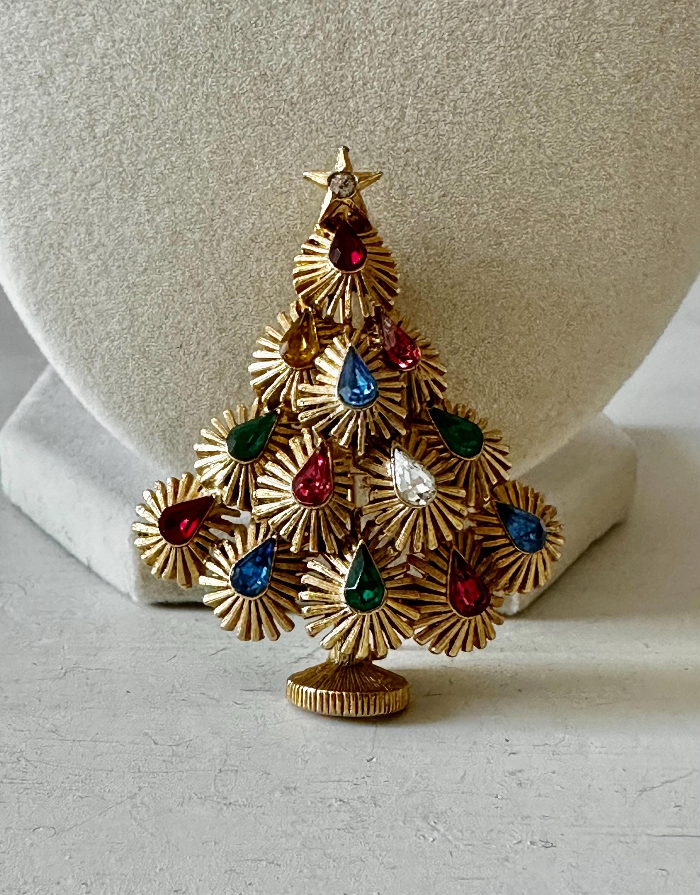 Vintage Lisner Gold Tone and Teardrop Rhinestone Christmas Tree Brooch ...