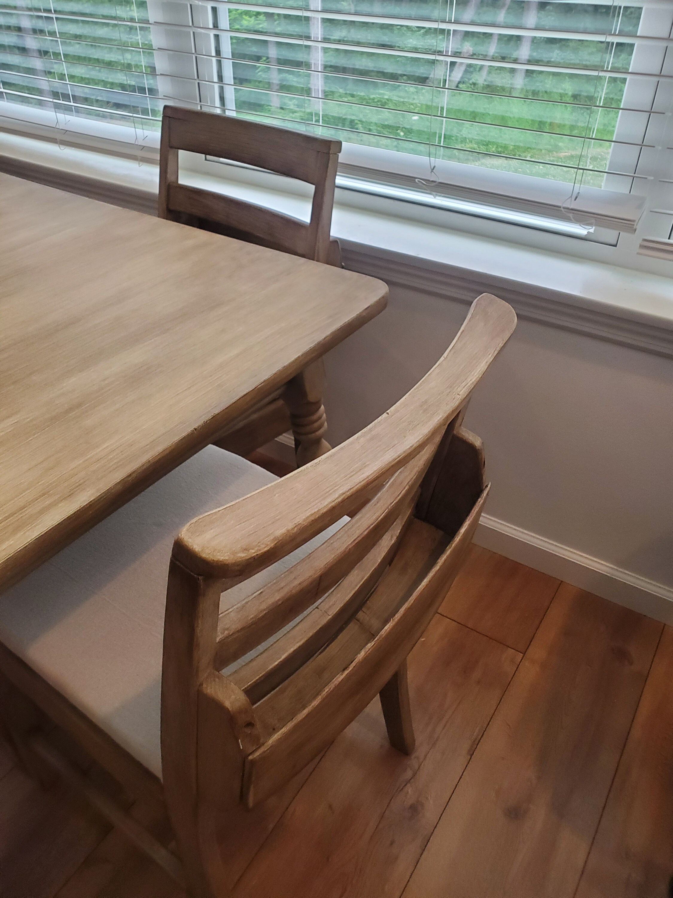 SOLD* Small Table With Chapel Chairs - Etsy