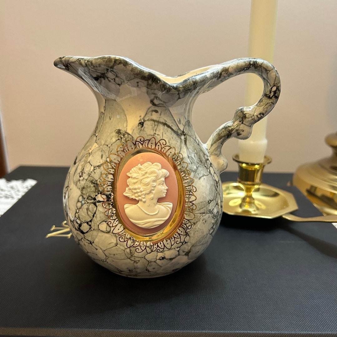 Vintage Unique Mount Clemens Pottery Cameo Heirlooms Collection Pitcher ...