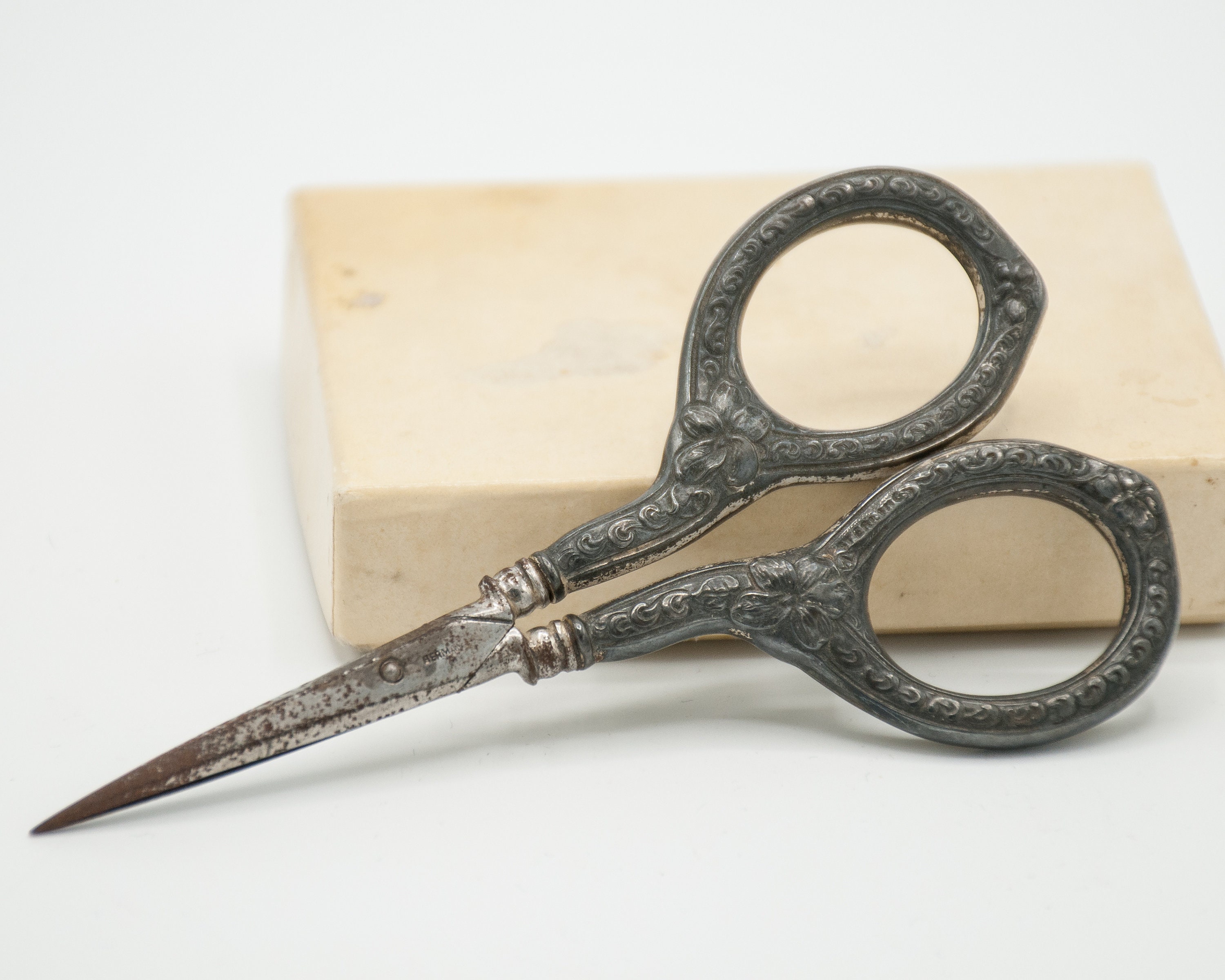 Rare Antique Sterling Silver Scissors and Antique Sewing Thimble - Etsy