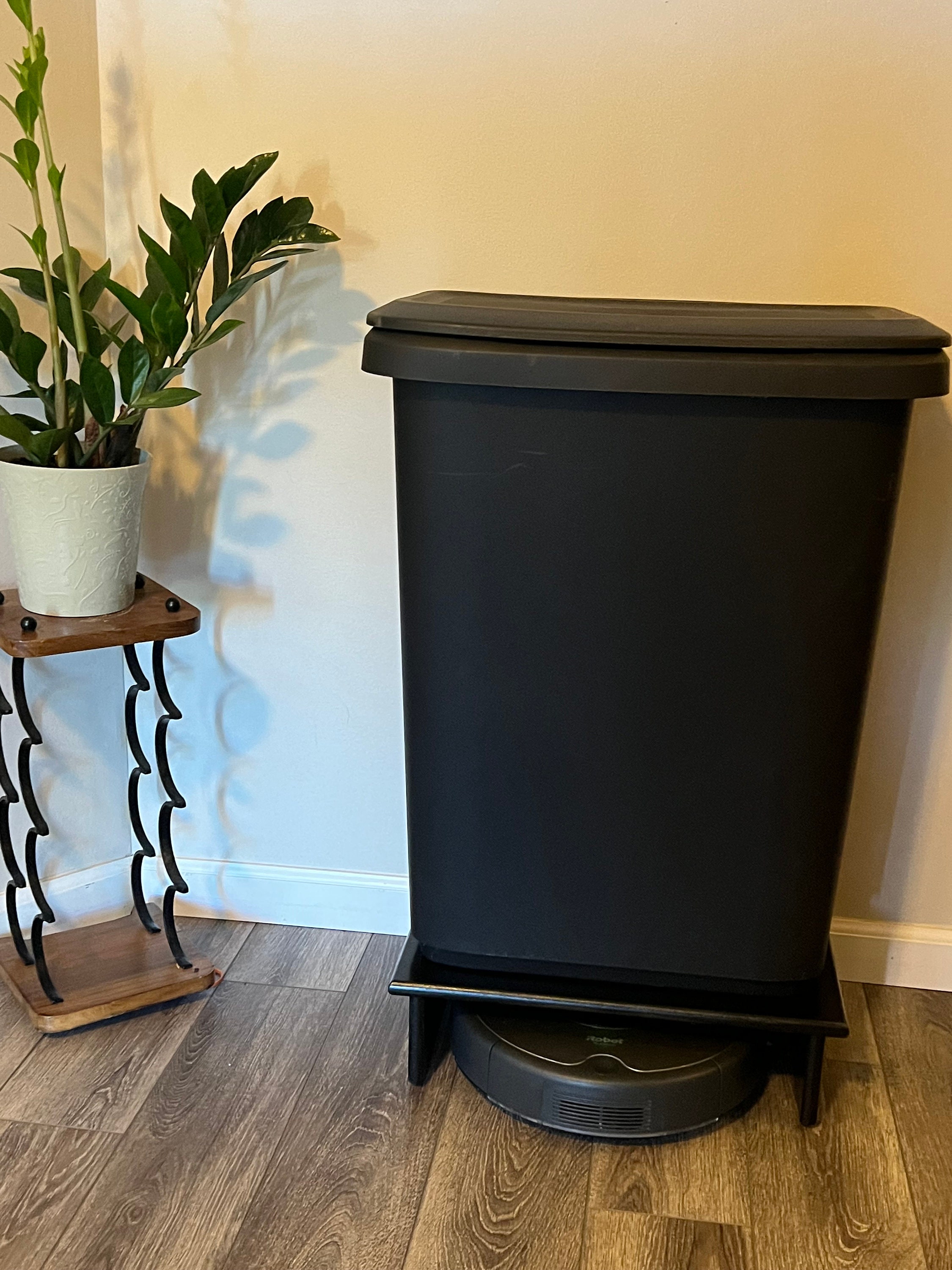 Robot Sweeper/vacuum Garage & Platform Pedestal - Etsy