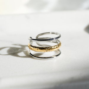 18K Gold Two Tone Ring - Mixed Metal Ring, Three-layer Ring, Hammered ...