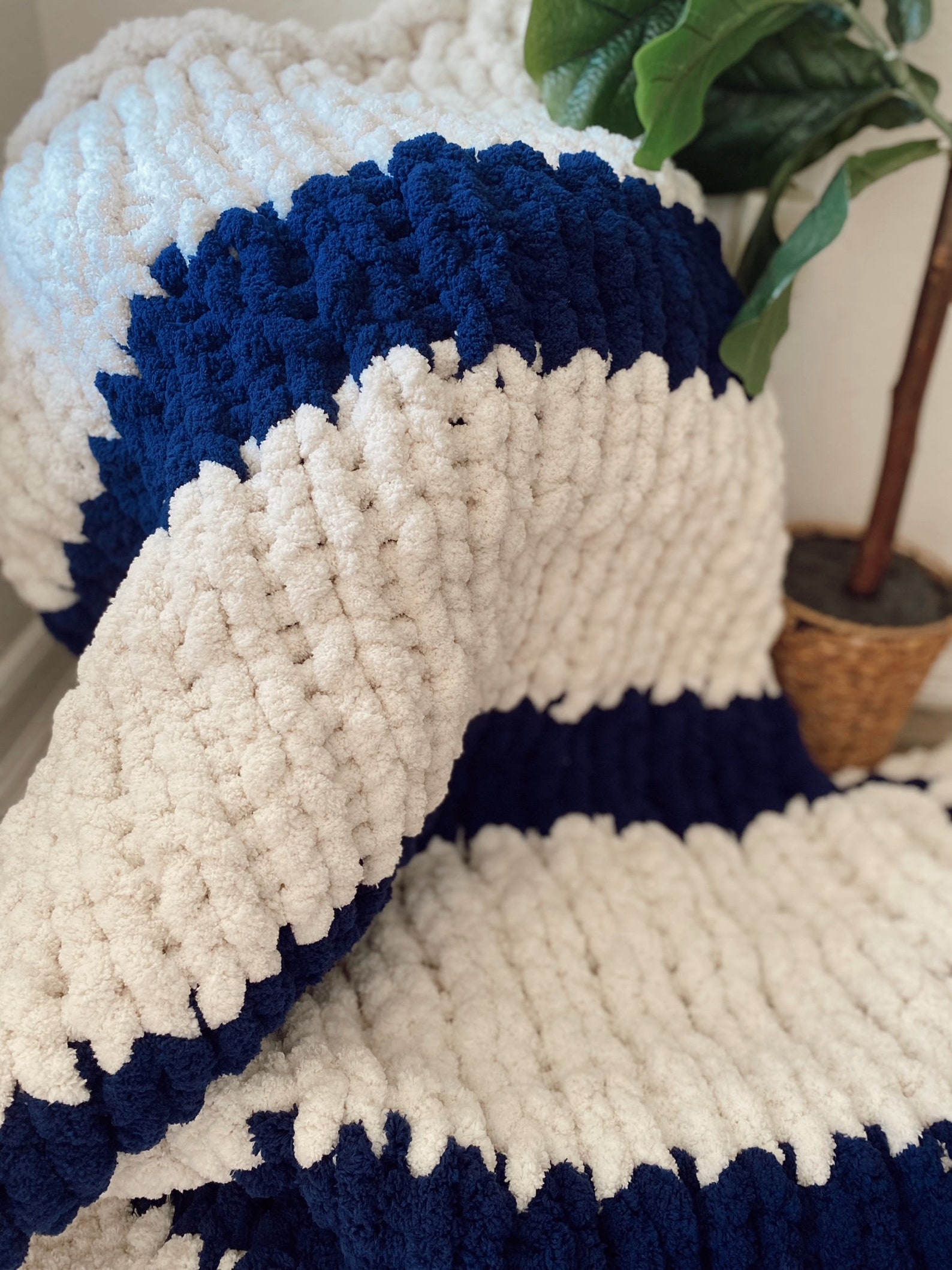 Two Tone Chunky Knit Blanket - Etsy