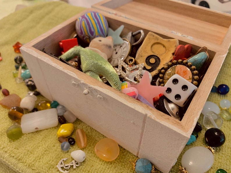 Goblincore/crowcore Confetti Mix - Etsy