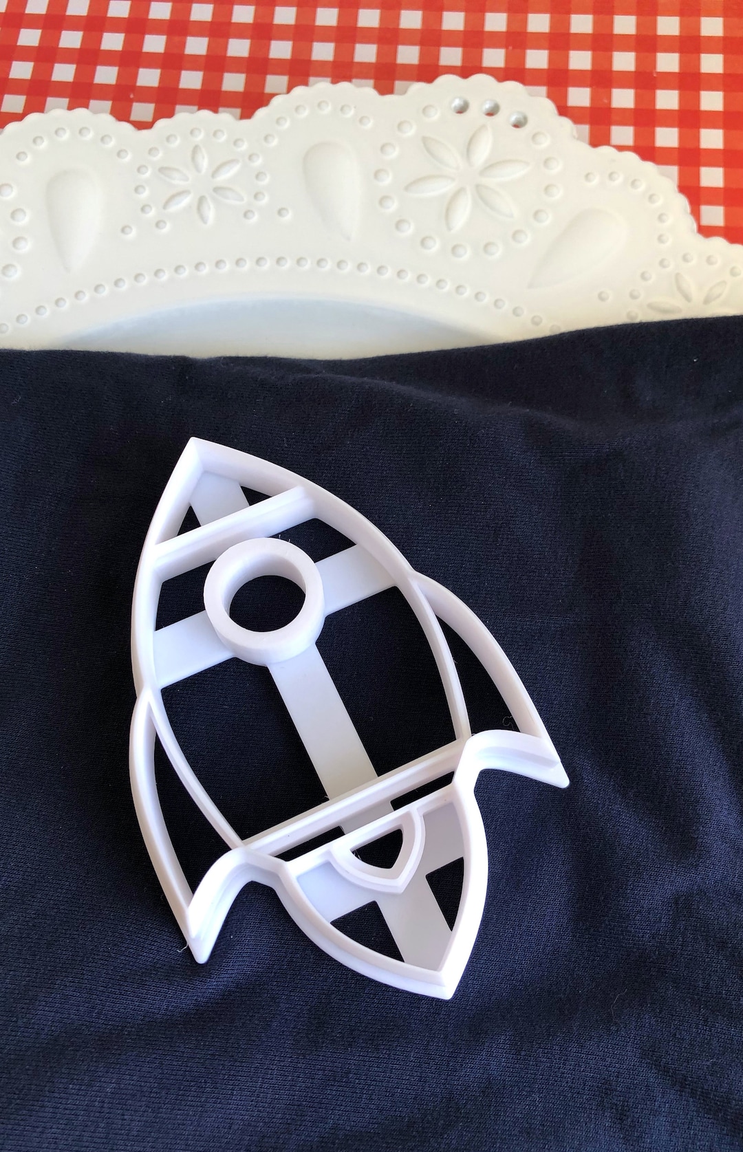 Rocket Ship Cookie Cutter, Outer Space Theme Birthday Party Cutter ...