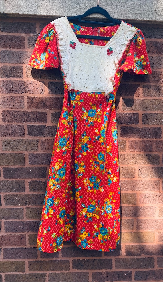 Vintage red handmade - Gem