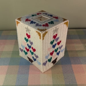 Vintage Needlepoint Plastic Tissue Box Cover - Etsy