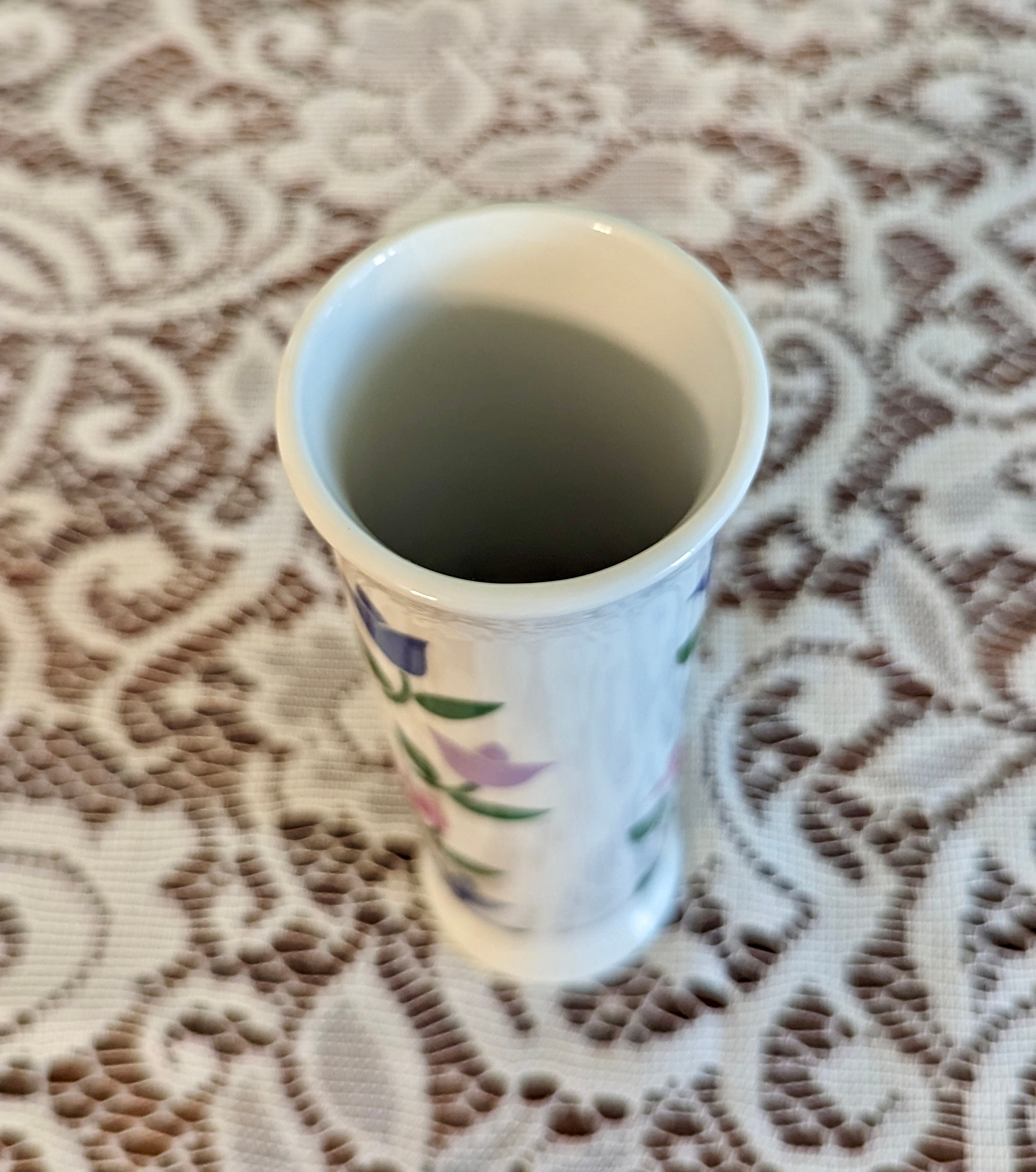 Vintage FTDA White Porcelain Tulip Vase - Etsy