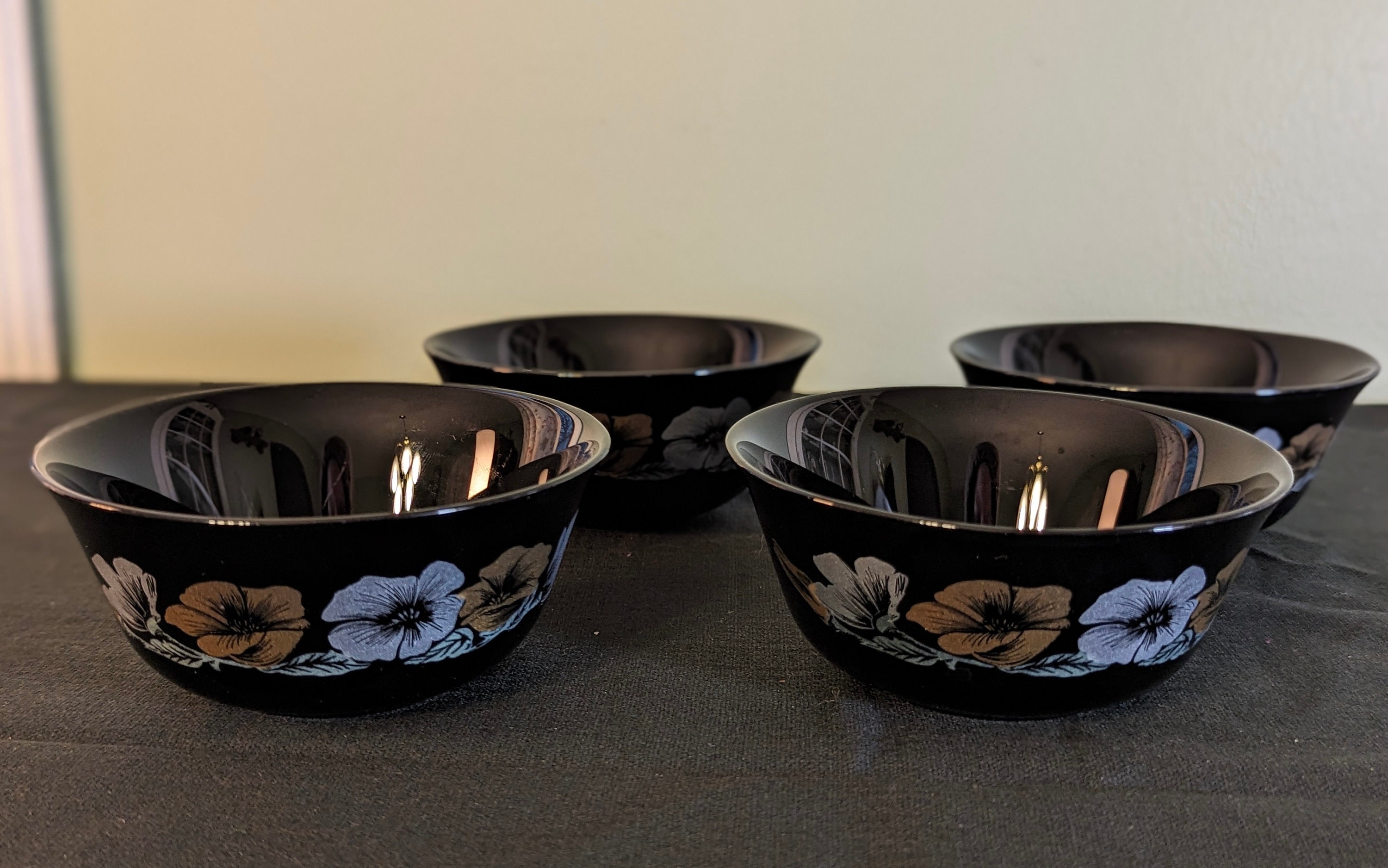 Vintage Arcoroc French Julie Pattern Salad Bowls - Set of 4 - Etsy