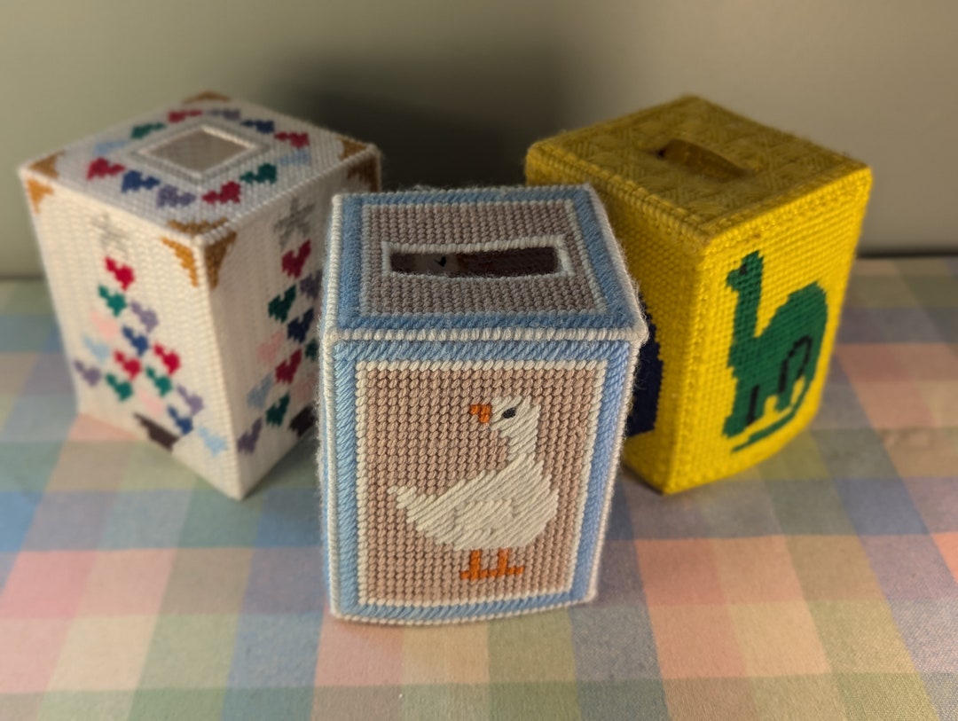 Vintage Needlepoint Plastic Tissue Box Cover - Etsy