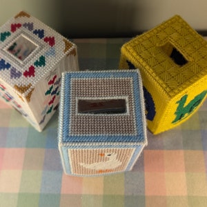 Vintage Needlepoint Plastic Tissue Box Cover - Etsy