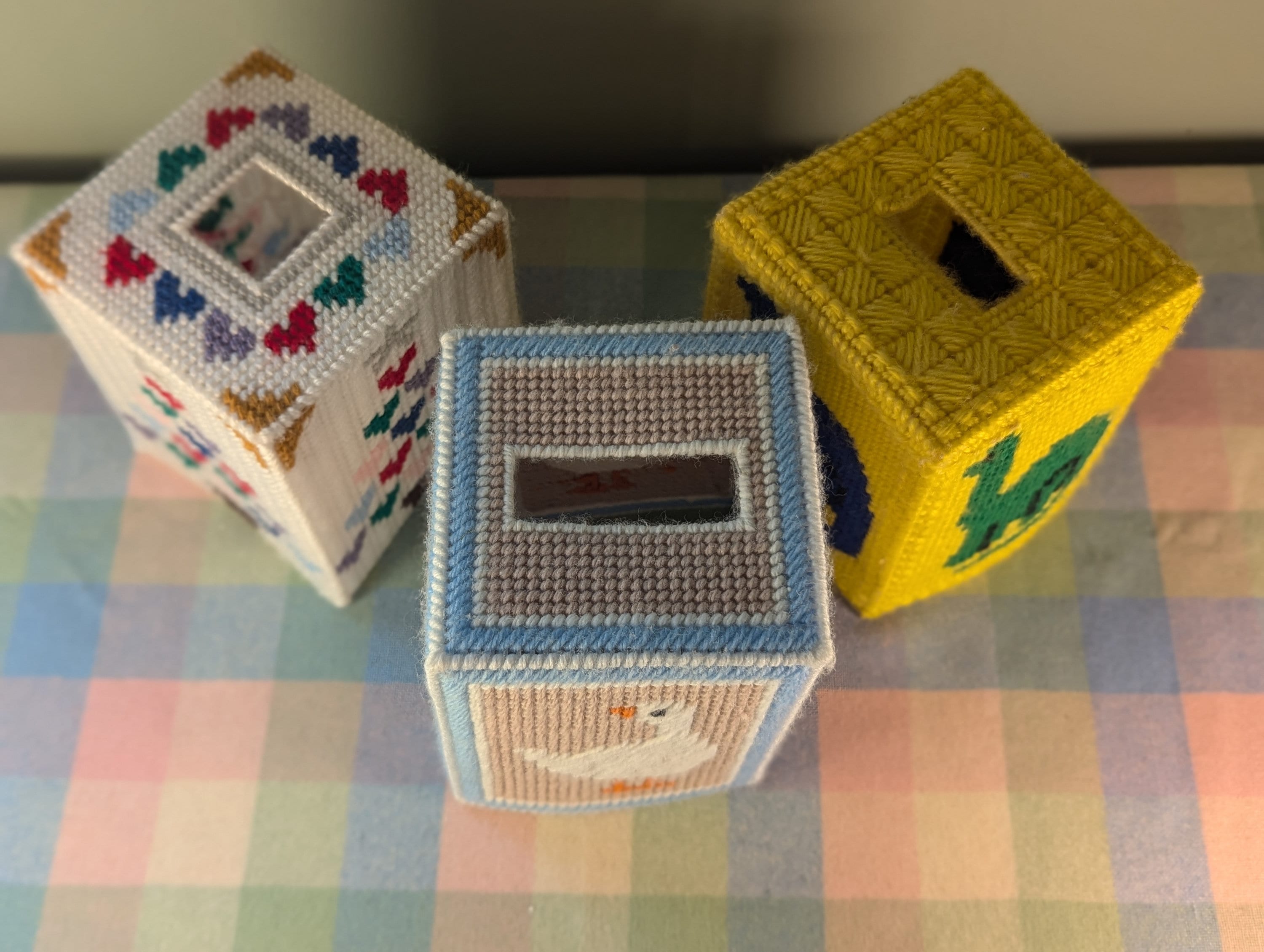 Vintage Needlepoint Plastic Tissue Box Cover - Etsy