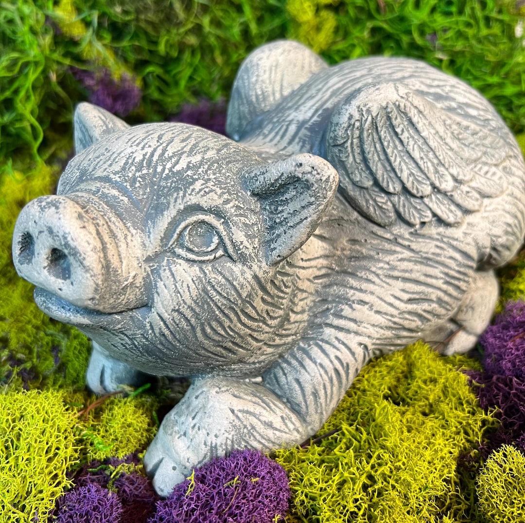 Flying Pig Statue, When Pigs Fly Statue, Pig With Angel Wings Statue ...