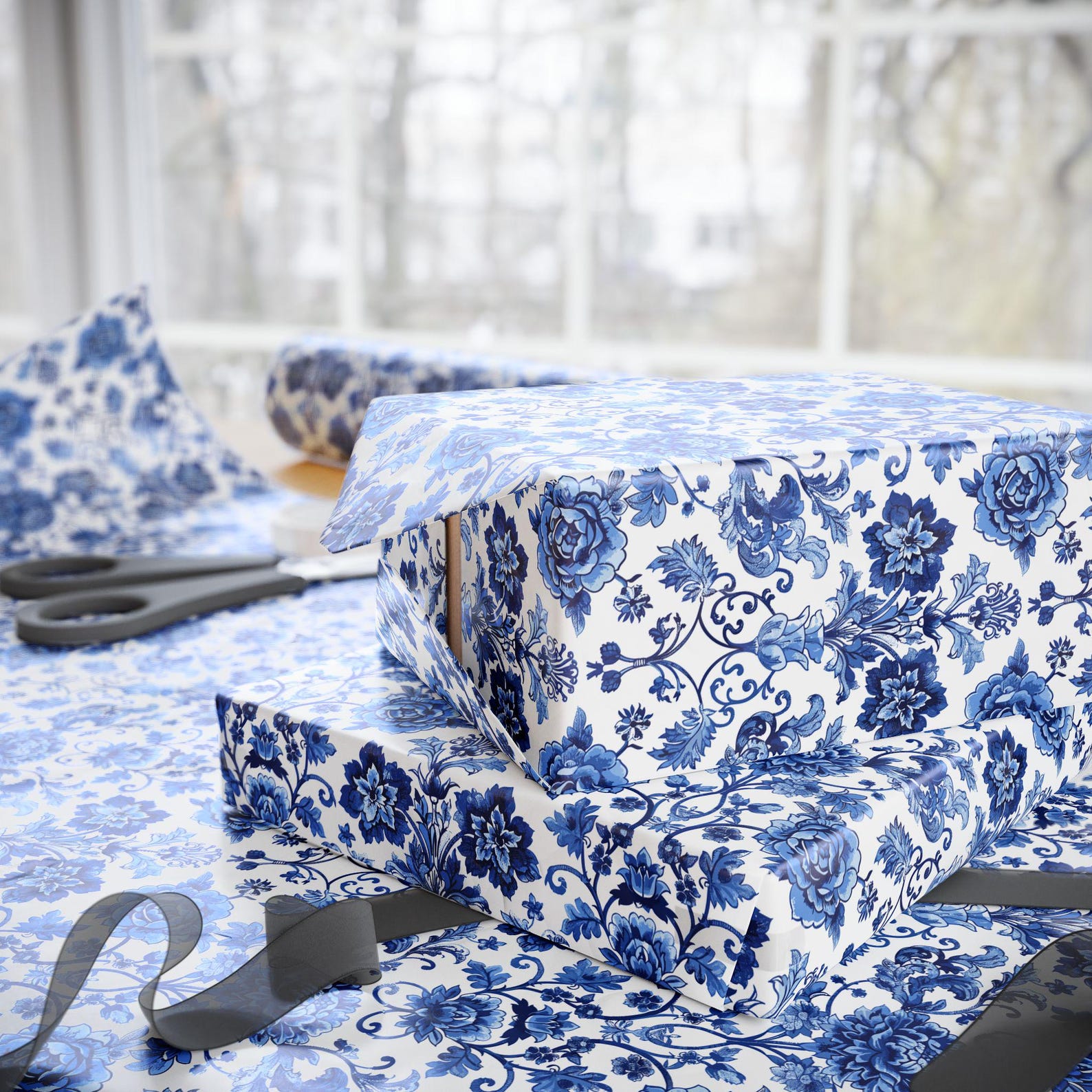 Elegant Chinoiserie Wrapping Paper, Blue and White Florals, Cottagecore ...