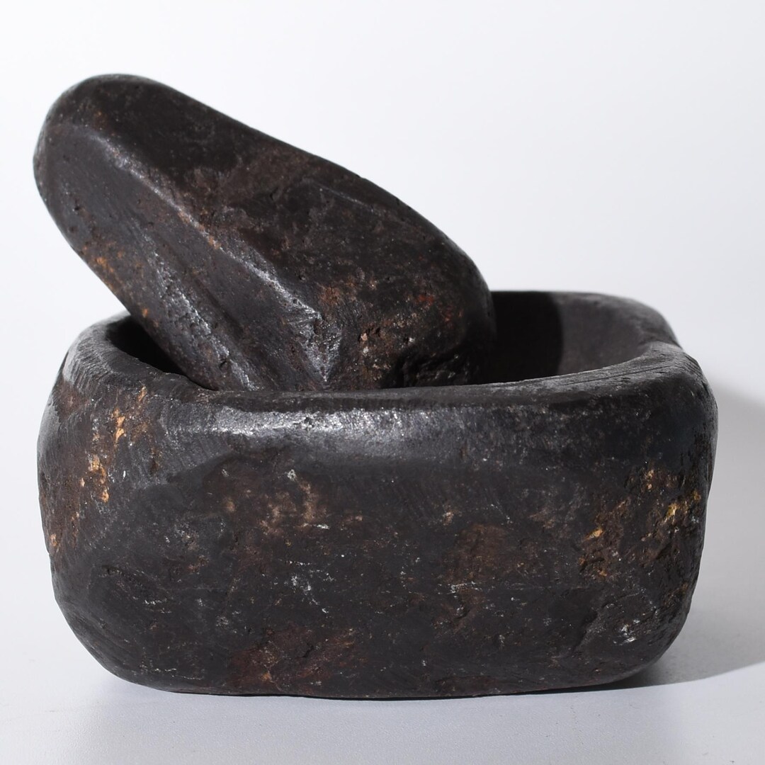 Vintage Hiwaya Stone Ceremonial Mortar and Pestle Hand Crafted Sacred ...