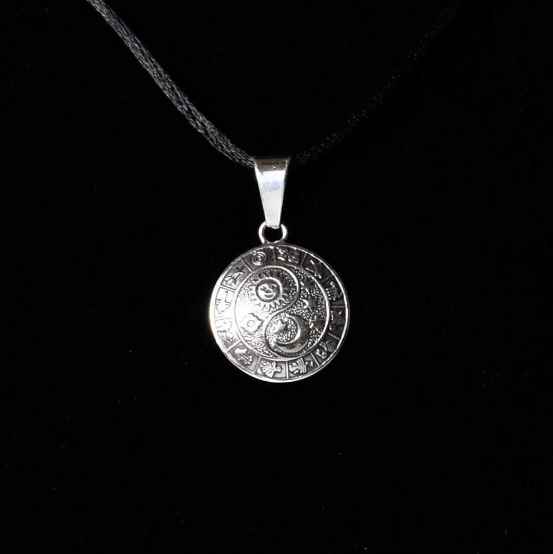 Tai Chi Symbol Yin Yang Sun Moon Inca Calendar Pendant Peru 950 Silver ...