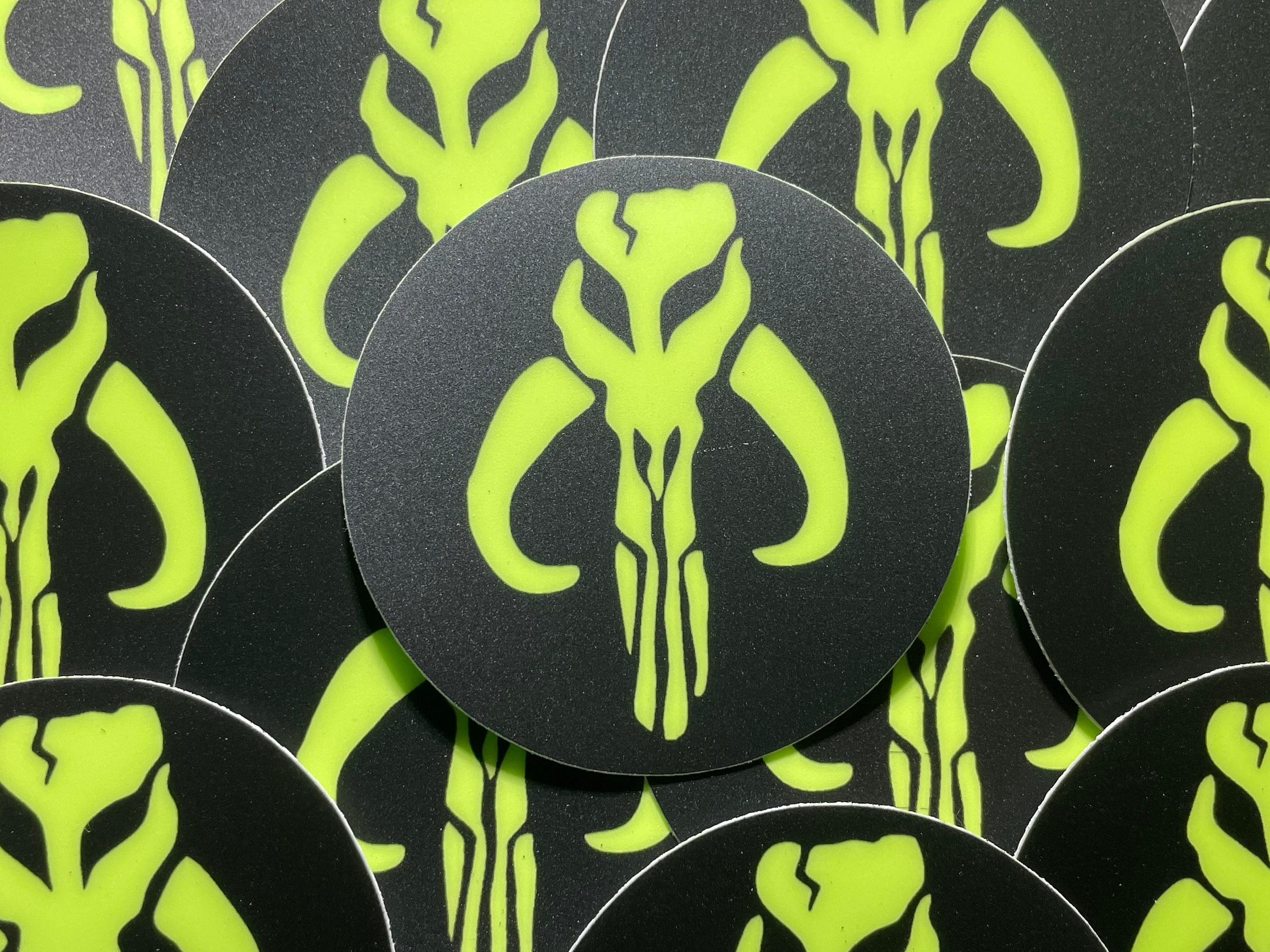 Mandalorian Mythosaur Skull Glow-in-the-dark Star Wars Sticker - Etsy