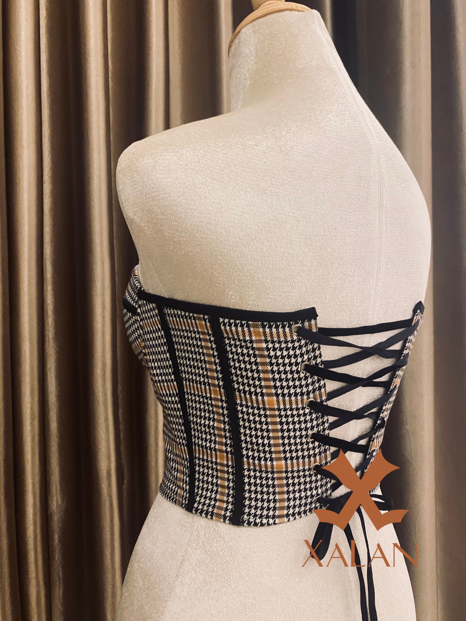 French Style Cupped Zipped Lace up Corset With Skirt. - Etsy