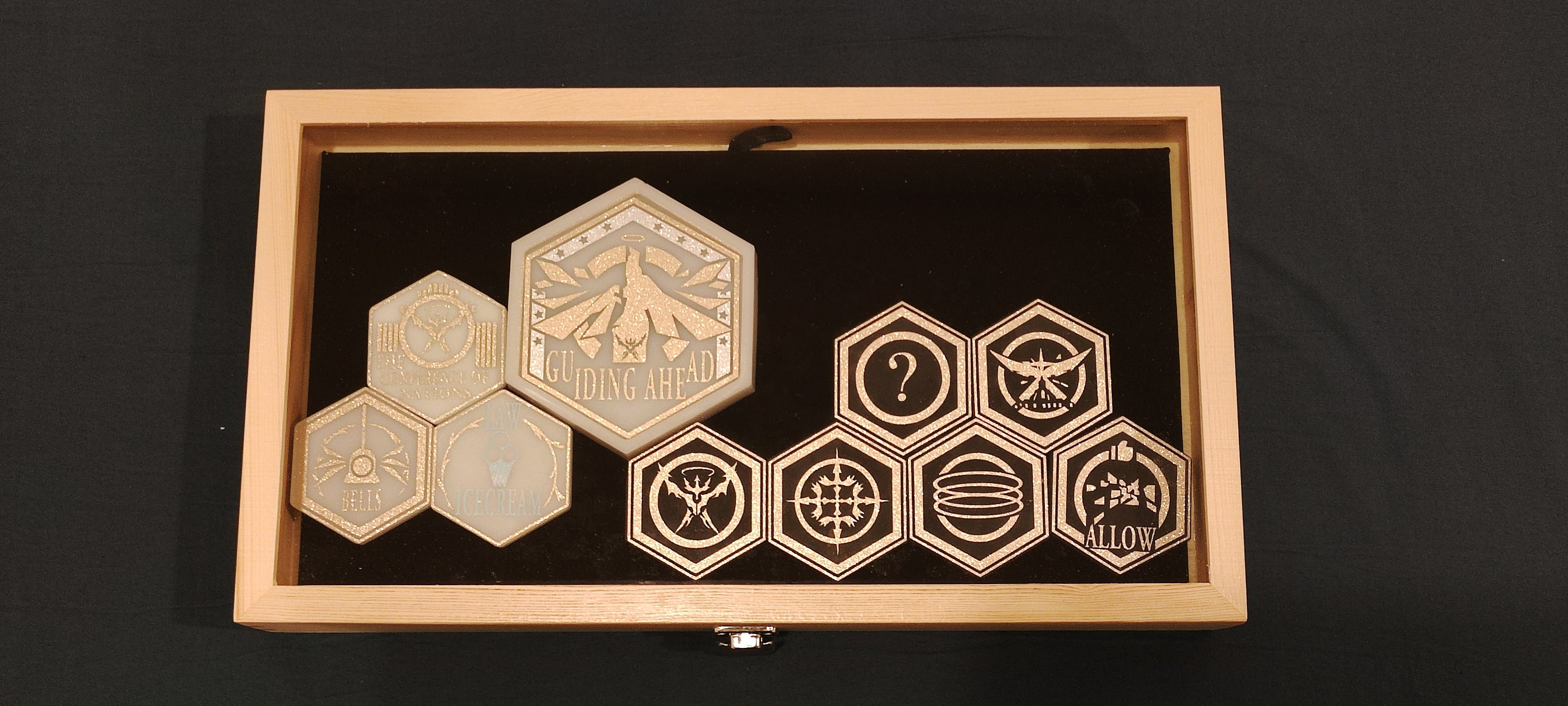 Arknights Guiding Ahead Resin Medal Set - Etsy