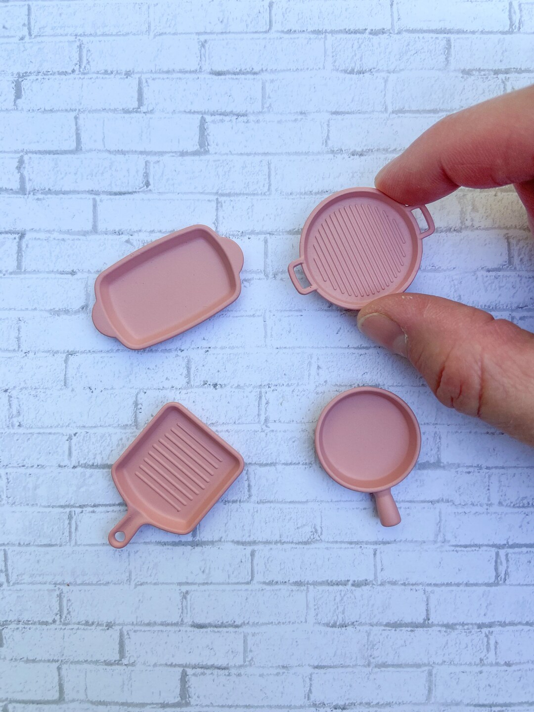 Miniature Cast Iron Dishes Dollhouse Pots and Pans Maileg and Barbie ...