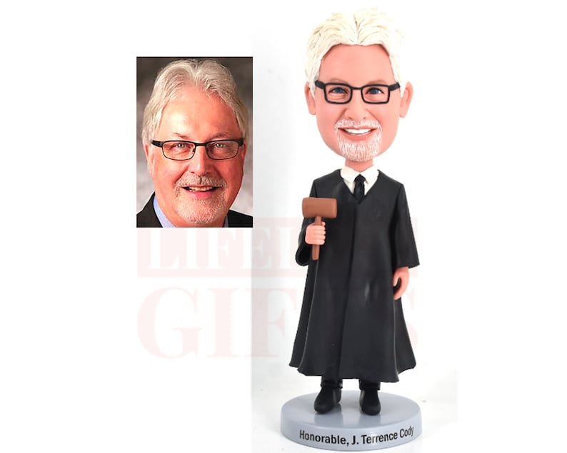 Custom Bobbleheads Judge Holding Gavel, Retirement Gifts for Justice ...