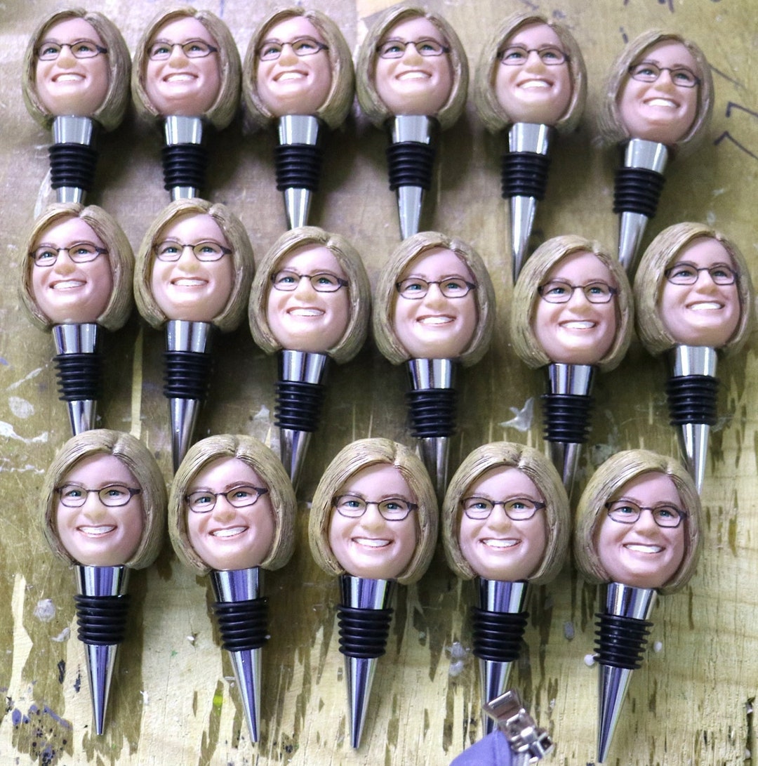 Custom Wine Stopper Manufacturer / Custom Wine Stopper Maker ...