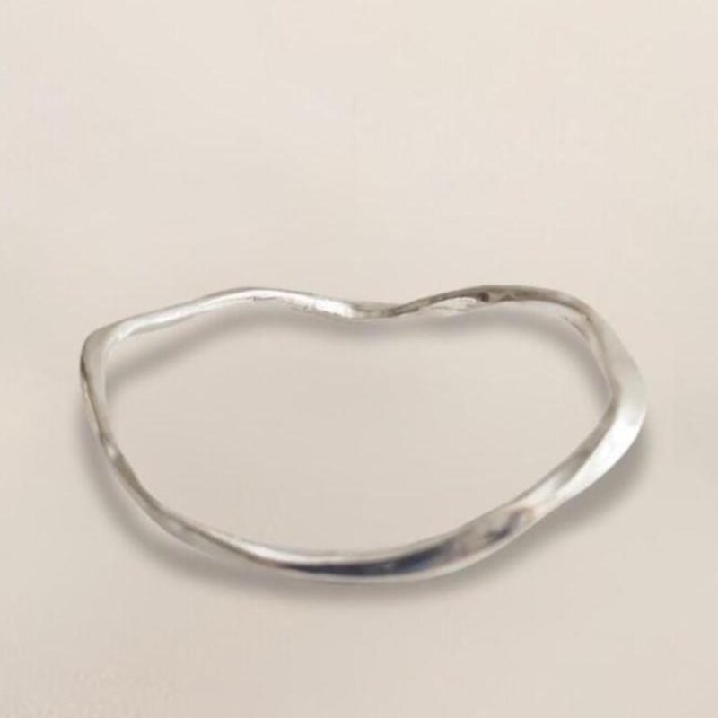Modern Silver Bangle - Etsy