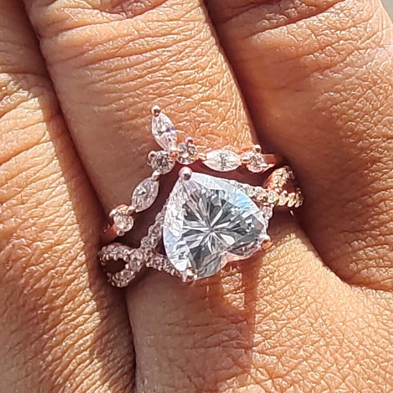 Heart Wedding Rings - Etsy