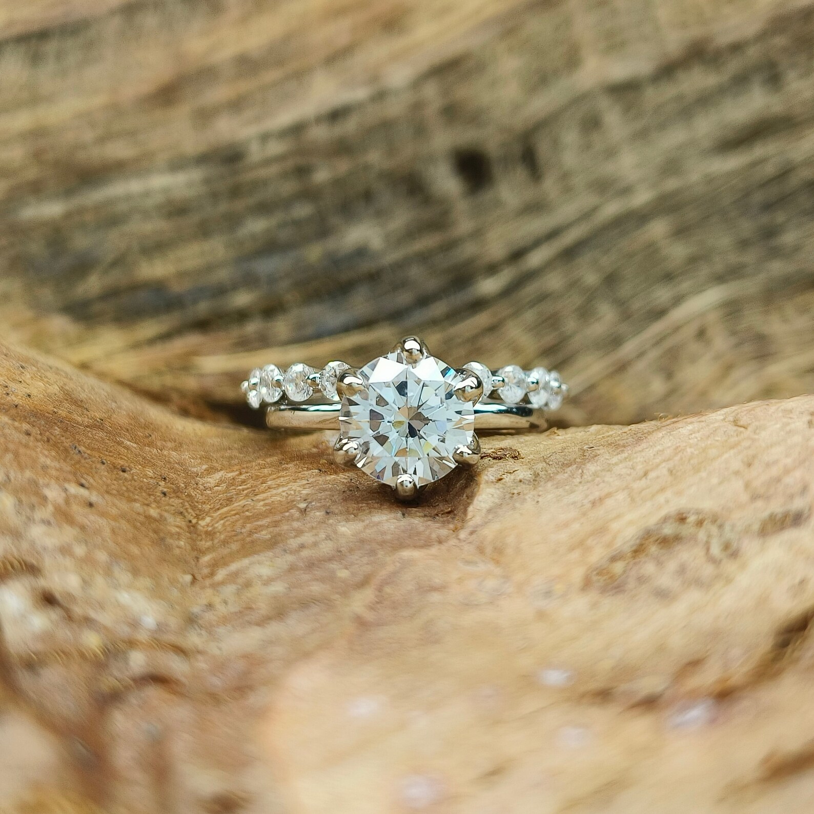 2.0CT Round Simulant Diamond 925 Starling Silver Wedding Ring/8mm ...