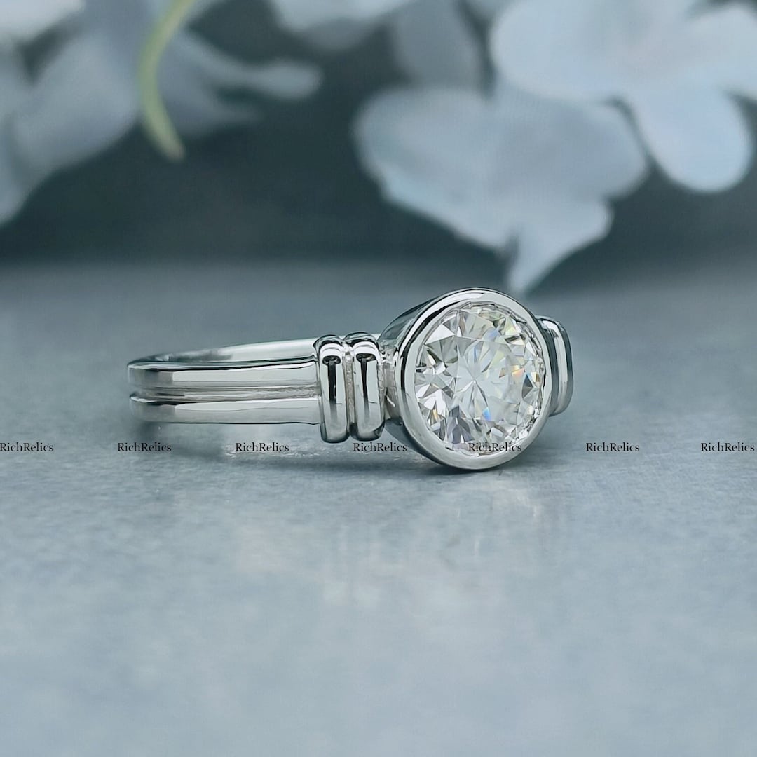 Lady Captain Ring / Round Cut Bezel Set Ring/ 7.50mm Simulant Diamond ...