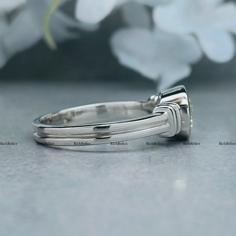 Lady Captain Ring / Round Cut Bezel Set Ring/ 7.50mm Simulant Diamond ...