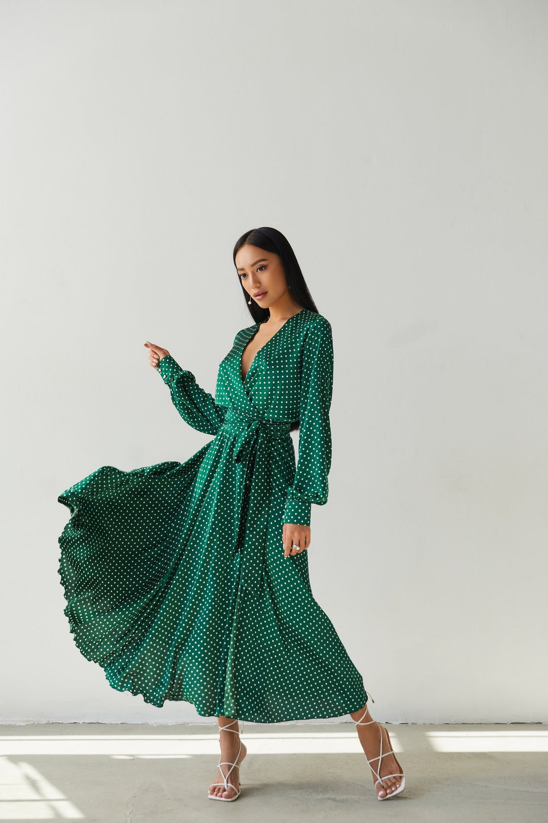 Emerald Green Satin Polka Dot Midi Wrap Dress Long Sleeve - Etsy Emerald Green Satin Polka Dot Midi Wrap Dress Long Sleeve - Etsy