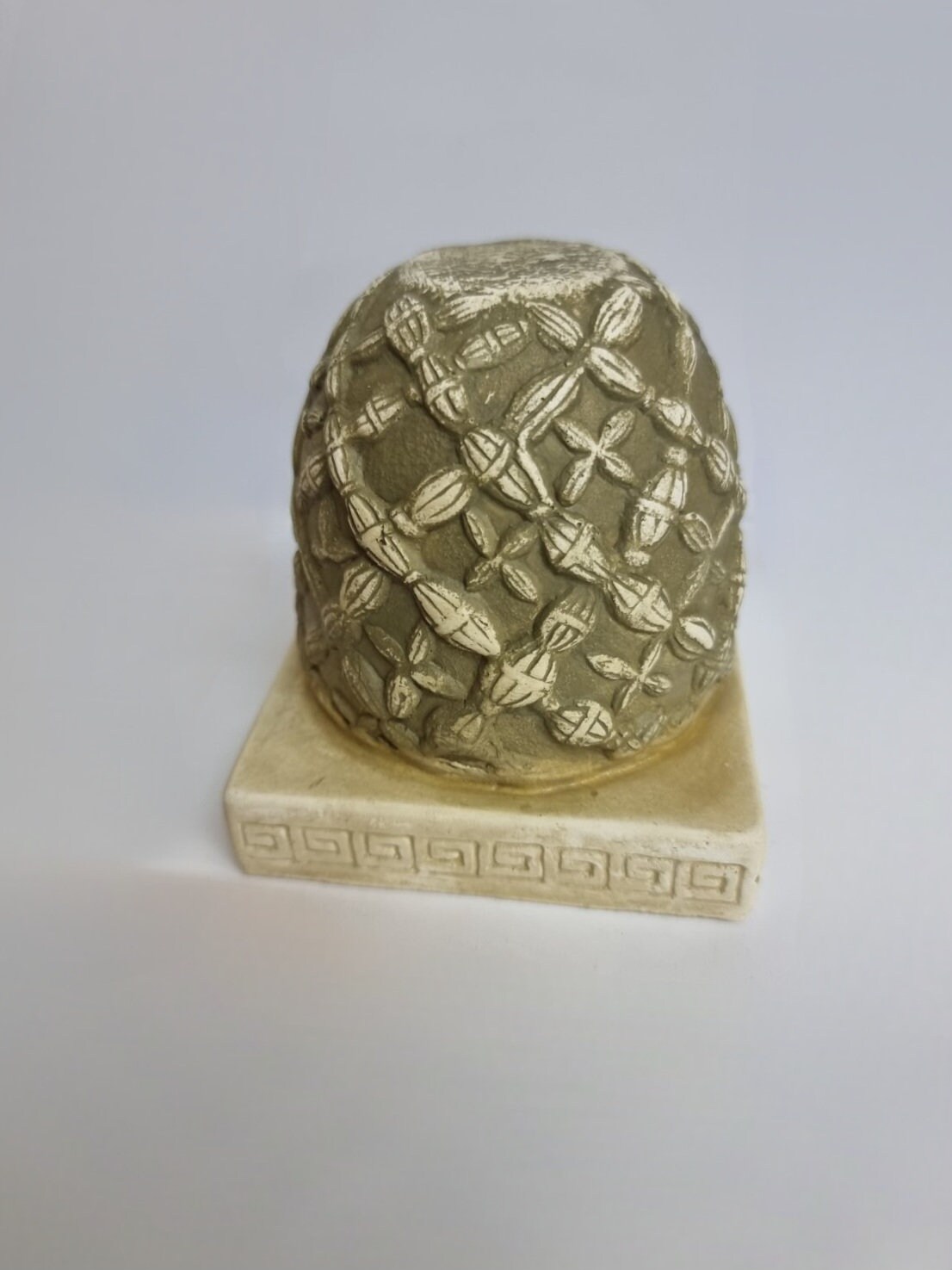 Delphi Omphalos Sculpture Earths Navel Symbol, Ancient Greek Artifact ...