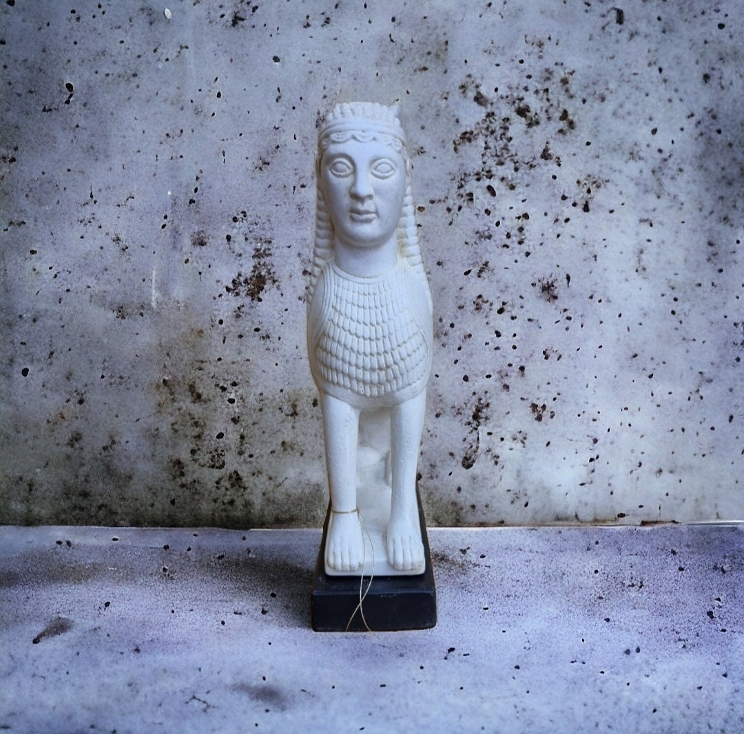 Ancient Greek Mythical Creature Sphinx Statue, Greek Mythology Monsters ...