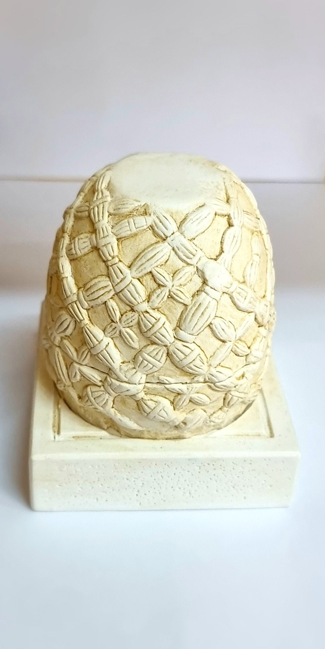 Ancient Greek Omphalos Sculpture - Delphi Earth Navel Replica ...