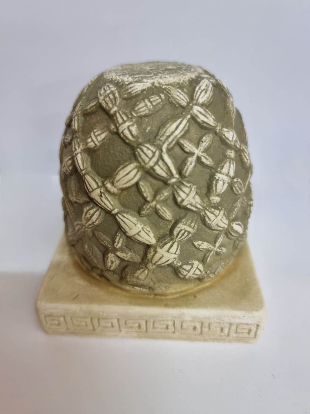 Delphi Omphalos Sculpture Earths Navel Symbol, Ancient Greek Artifact ...