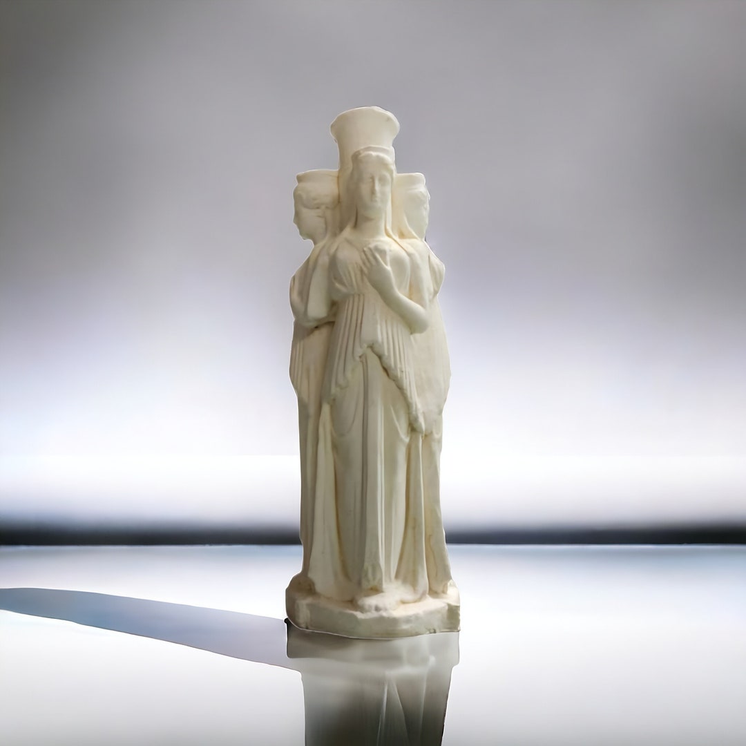 Hekate Goddess Sculpture - Hecate, Moon & Sorcery, Greek Mythology Art ...