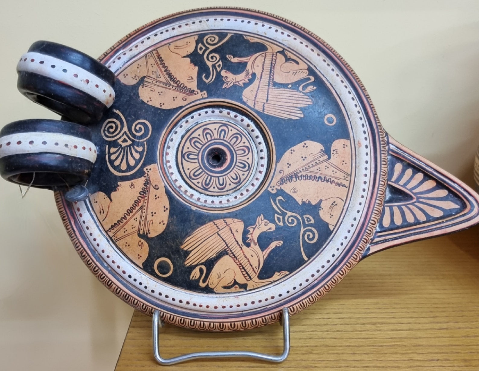 Authentic Red-figured Attic Lamp Reproduction - Ancient Greek 480 BC ...