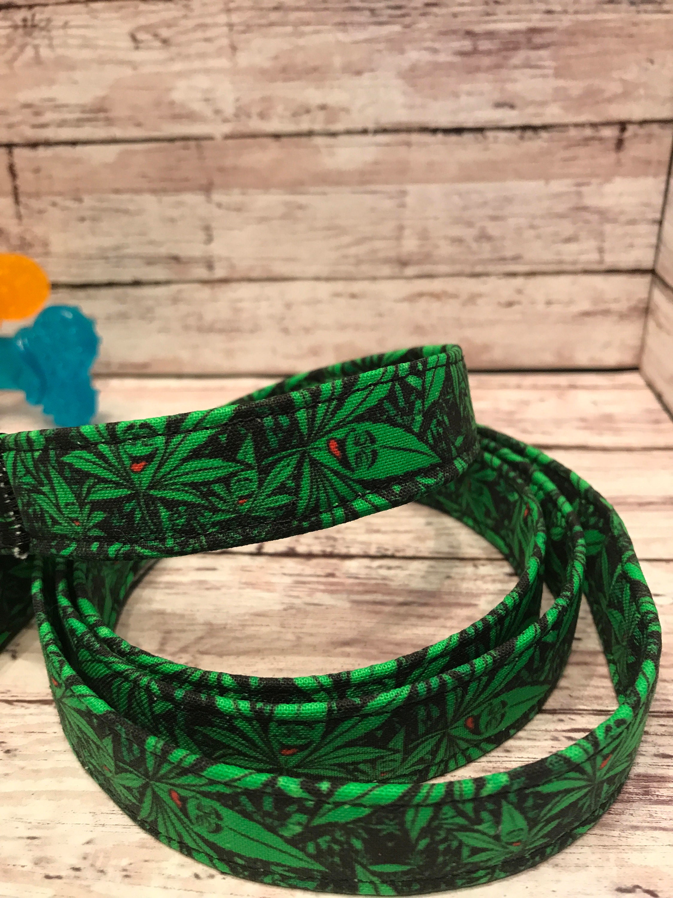 Happy Pot Leaf Smiling Pot Leaf Cannabis Leaf Mary Jane - Etsy