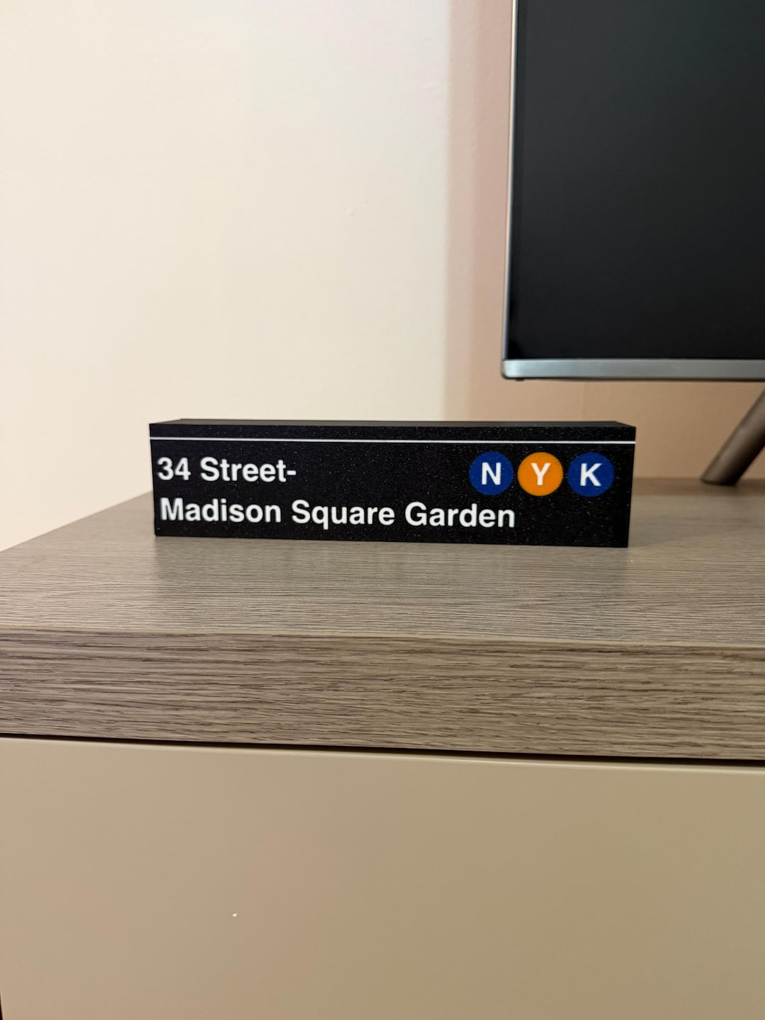 New York MTA Subway Madison Square Garden Knicks LED Lamp Control With ...