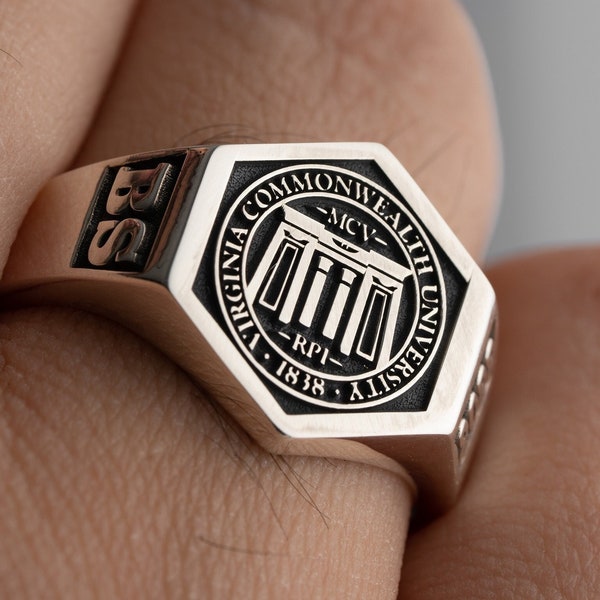 Mens Class Ring - Etsy